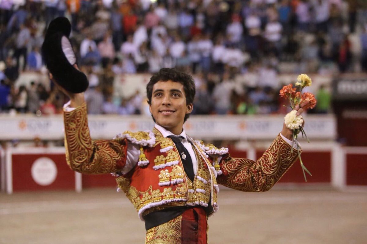 ¿Qué fue de Leo Valadez? – DE SOL Y SOMBRA
