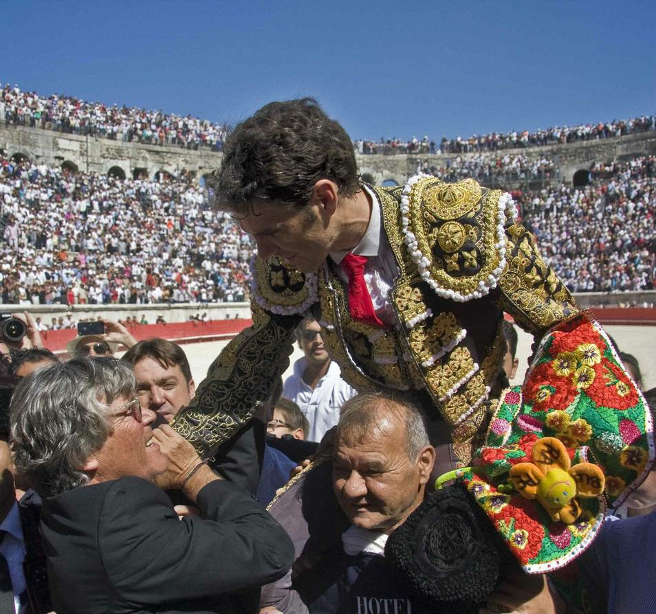 ¡José Tomás! Vuelve a los ruedos el 31 de mayo en Nimes. – DE SOL Y SOMBRA